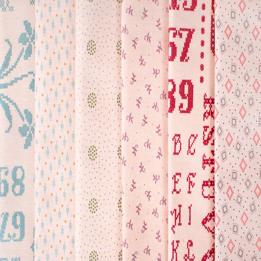 Piece & Plenty Latte Backgrounds FQB(6) - Lori Holt Riley Blake Design ...