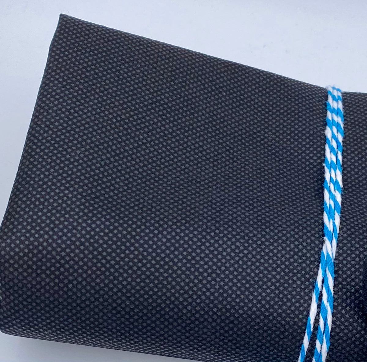 Black Spun Bond – Rainbow Stash